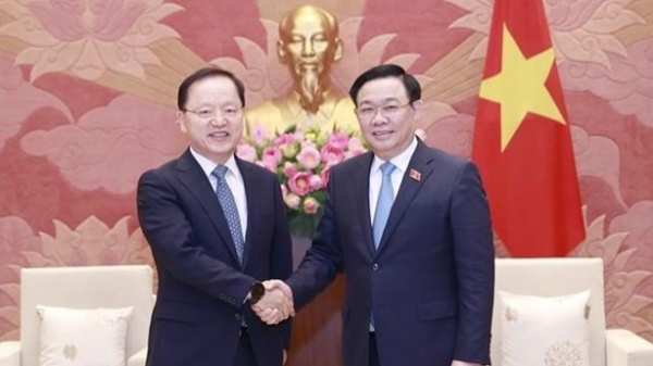 NA Chairman receives President, CFO of Samsung Electronics