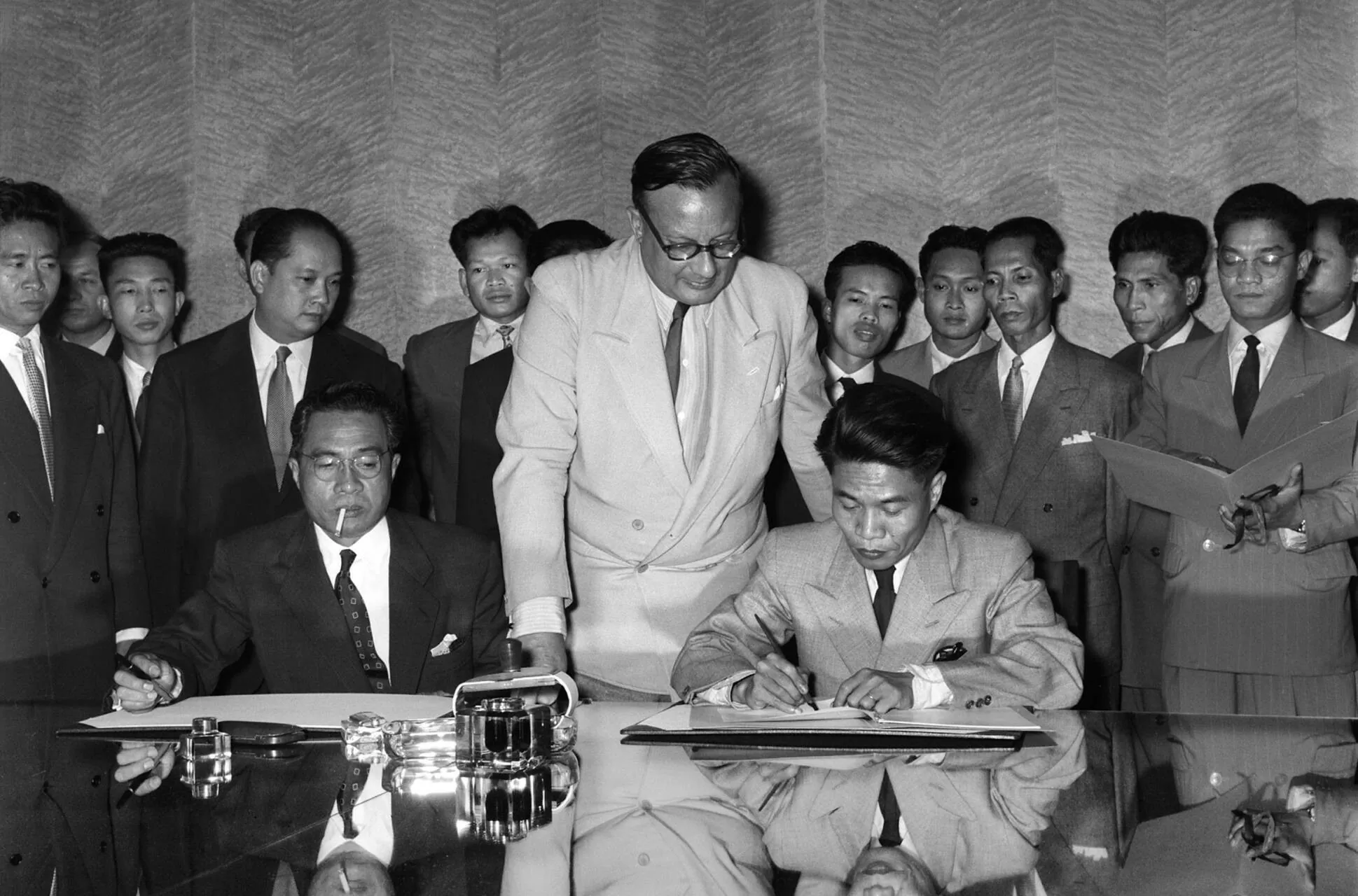 The Geneva Accords: Lesson on smooth coordination among politics ...