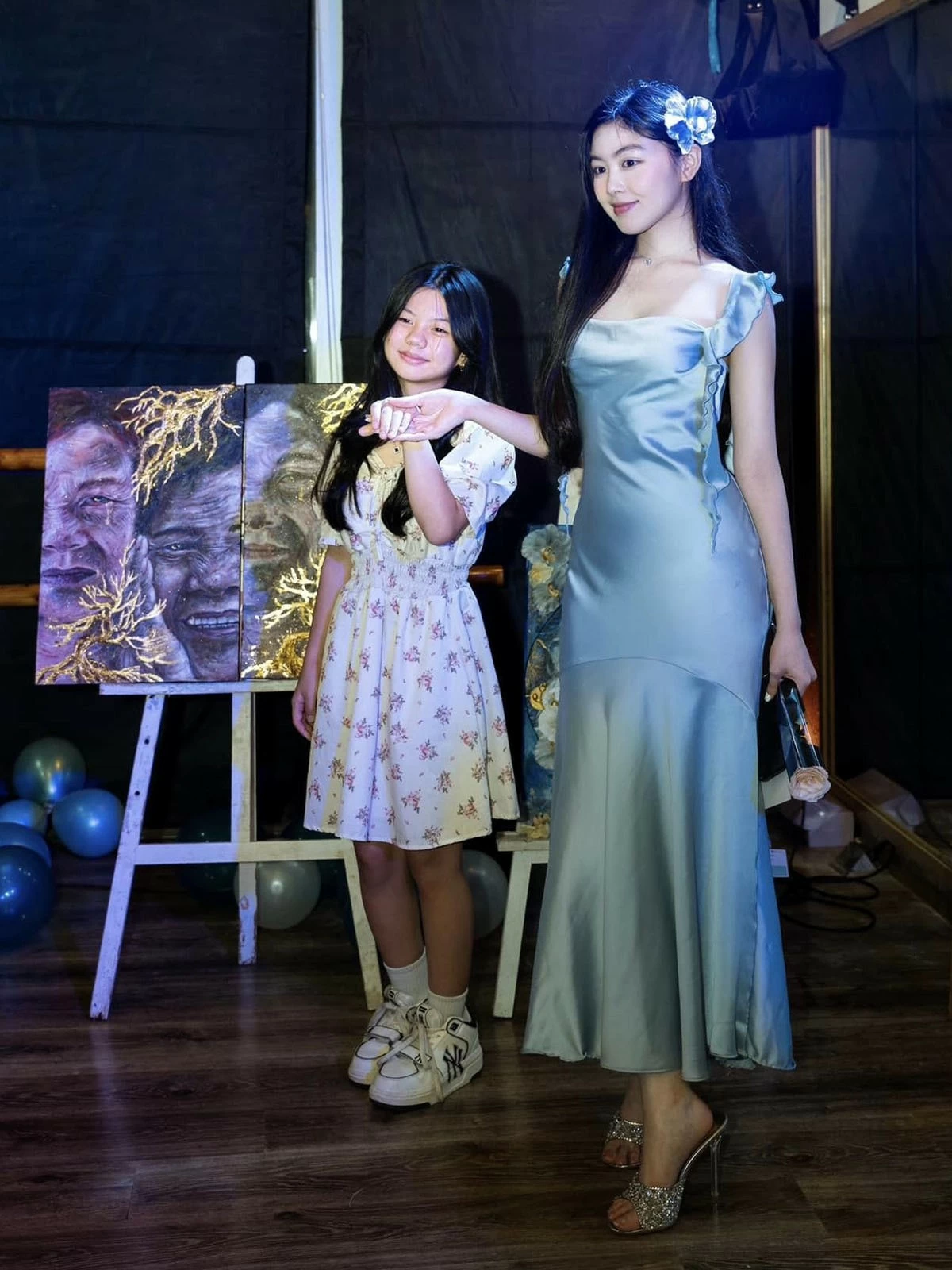 Nhan sắc ấn tượng, gu ăn mặc trưởng thành của Lọ Lem - con gái MC Quyền Linh