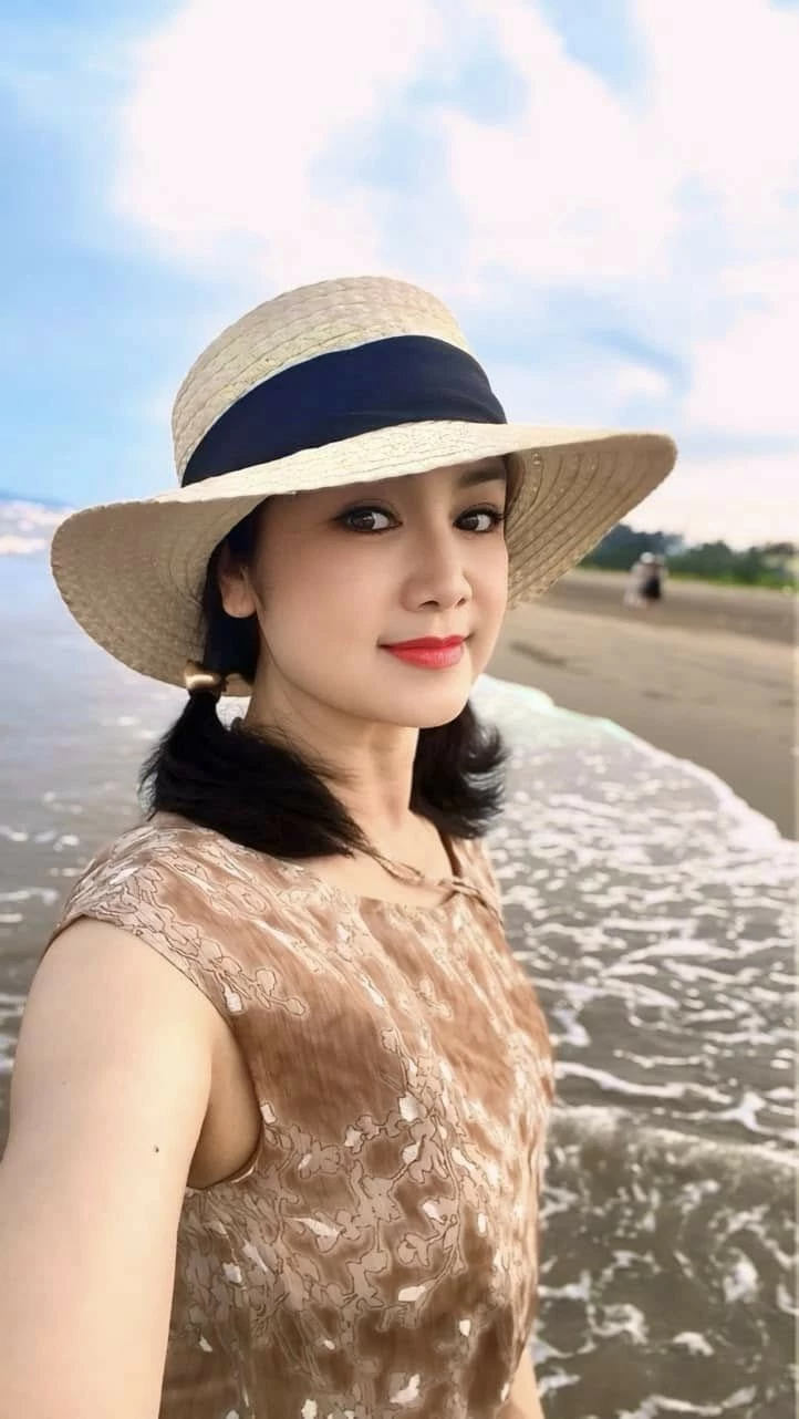 Người đẹp "lá ngọc cành vàng" Thu Hà bây giờ ra sao?