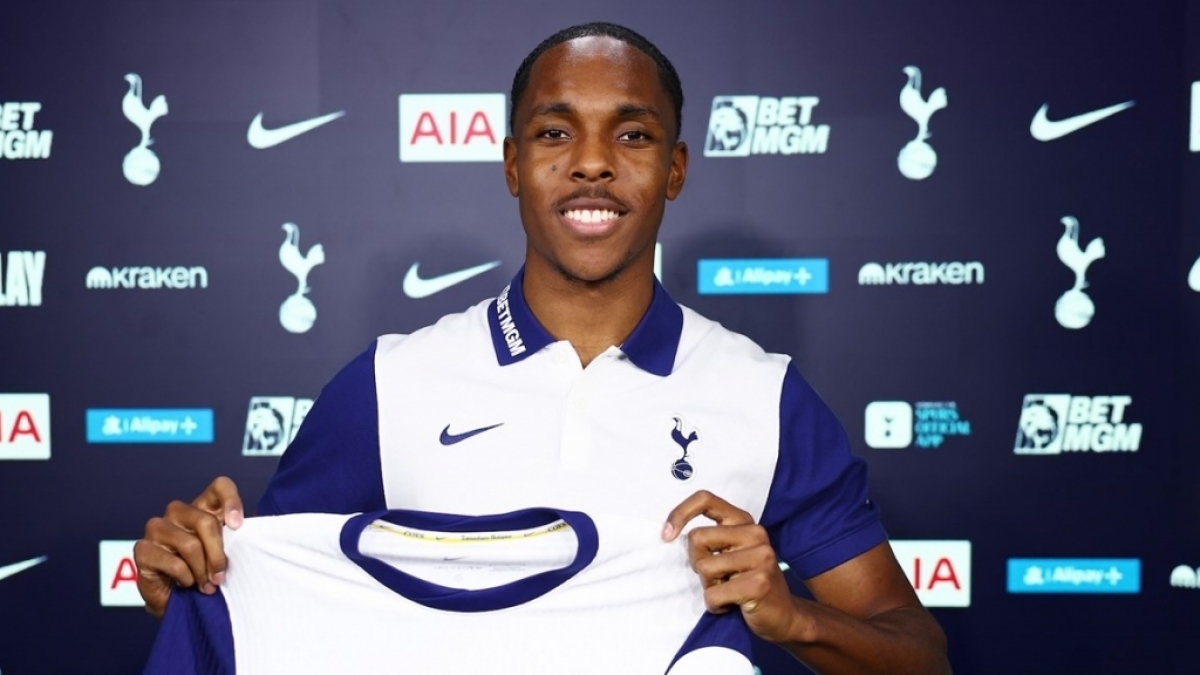 Chuyển nhượng cầu thủ: Joao Felix chia tay Chelsea; Man City đón tân ...