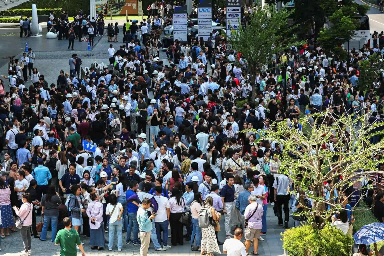 Hình ảnh trận động đất mạnh làm rung chuyển miền Trung Myanmar, Bangkok (Thái Lan)