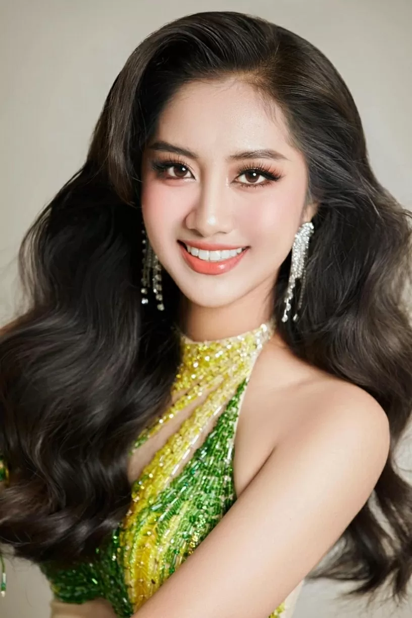 Hoa khôi Hà Trúc Linh - ứng cử viên sáng giá cuộc thi Hoa hậu Việt Nam 2024