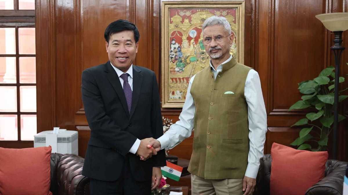 Vietnam, India diplomats hold political consultation, strategic ...