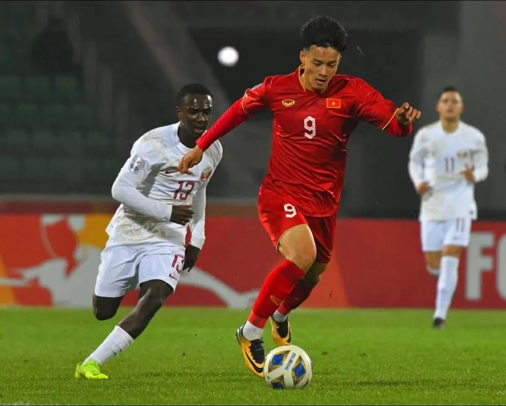 Tiền đạo Thanh Nhàn và những thành tích xuất sắc trong làng bóng đá trẻ Việt Nam