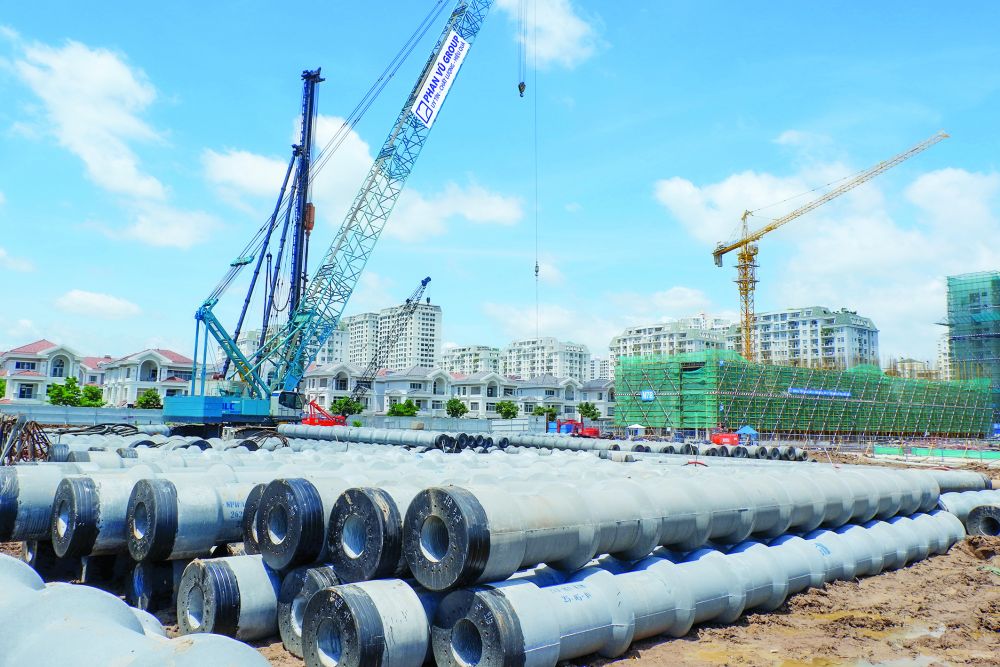 Phan Vũ - Japan Pile: Cùng sánh bước để vươn xa