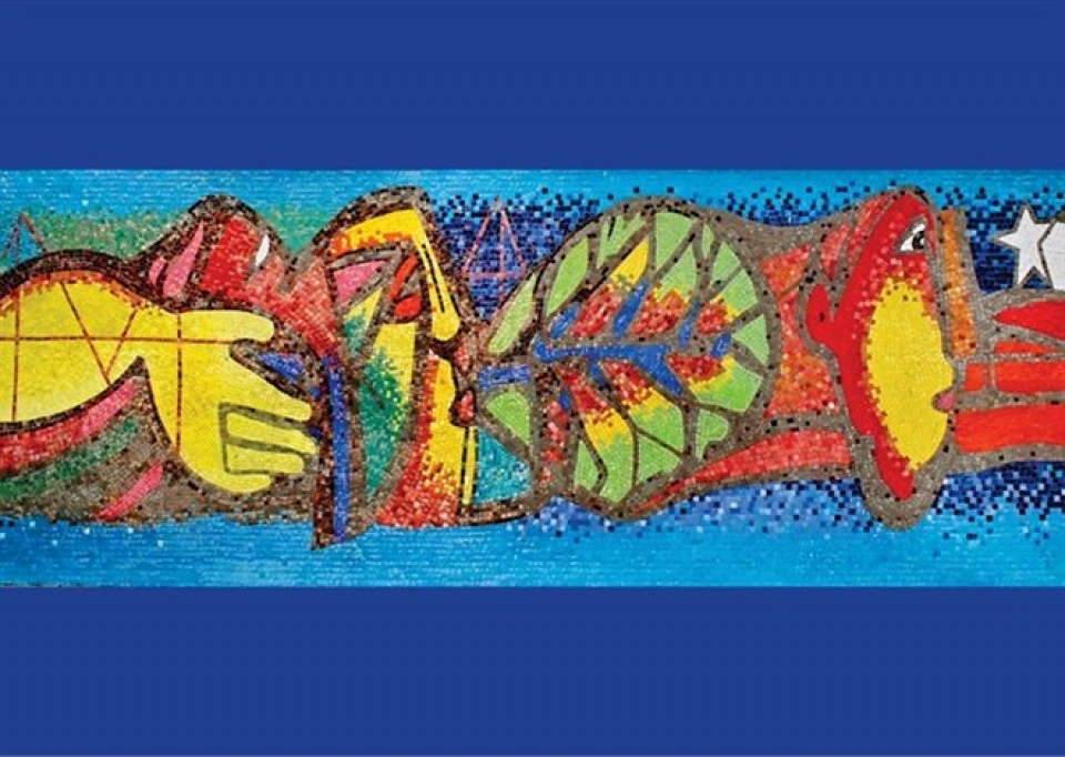 Chilean artist joins Ha Noi ceramic mural road project
